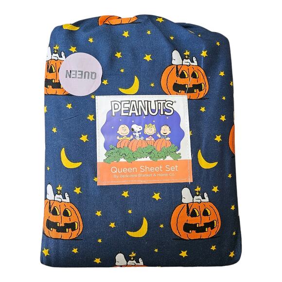 Peanuts | Bedding | New Peanuts Snoopy Halloween The Great Pumpkin ...